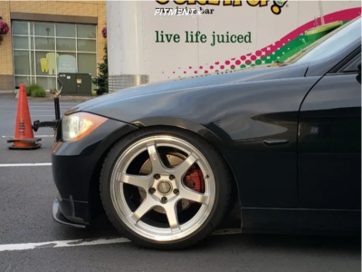 2006 BMW 325i Base with 18x9.5 ESR AP6 and Michelin 225x40 on Coilovers ...
