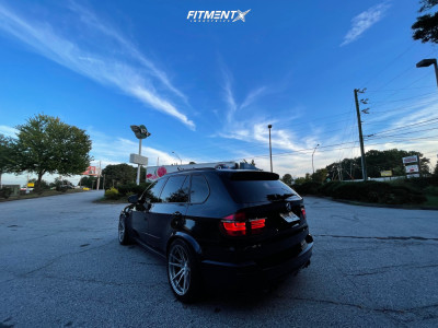 2013 BMW X5 M with 20x10 Rohana Rfx2 and Toyo Tires 275x40 on Coilovers ...