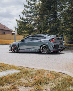 2019 Honda Civic Type R with 18x9.5 Work Emotion Zr10 and Firestone ...
