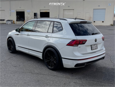 2022 Volkswagen Tiguan SE R-Line with 20x10.5 Niche Gamma and ...