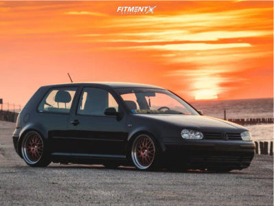 2002 Volkswagen Golf with 18x8.5 25 Cargraphic Racing 18 and 205/35R18 ...