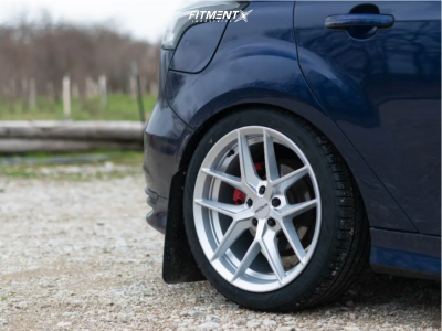 2017 Ford Focus ST with 18x8.5 Rotiform Flg and Goodyear 235x40 on ...