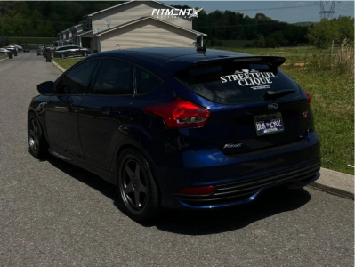 2016 Ford Focus ST with 18x8.5 Kansei Knp and Achilles 265x35 on ...