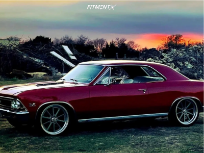 1966 Chevrolet Chevelle SS396 with 20x8.5 American Racing Vintage Draft ...