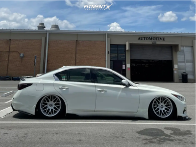 2016 INFINITI Q50 Premium with 19x10 Rotiform Rse and Vercelli 245x40 ...