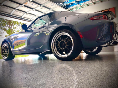 2021 Mazda MX-5 Miata RF Grand Touring with 17x8 Konig Hypergram and ...