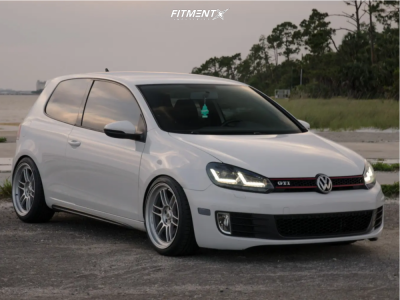 2013 Volkswagen GTI Base with 18x9 Enkei Rpf1 and Continental 225x40 on ...