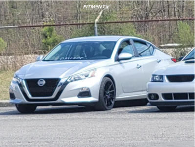 2020 Nissan Altima S with 18x9.5 XXR 567 and Advanta 245x40 on Stock ...