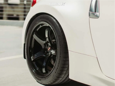 2009 Nissan 370Z Touring with 19x9.5 Gram Lights 57cr and Continental ...