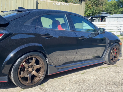 2019 Honda Civic Type R with 18x9.5 Superspeed Rf06rr and Continental ...