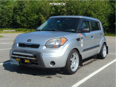 2010 Kia Soul Base with 17x8 Motegi Mr131 and Continental 225x45 on ...