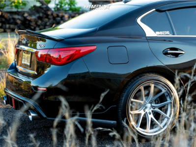 2014 INFINITI Q50 Premium with 19x10.5 Ferrada FR2 and Lexani 275x35 on ...