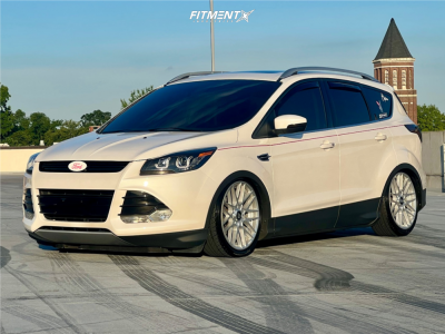 2014 Ford Escape Titanium with 19x8.5 Rotiform Rse and Vercelli 235x40 ...