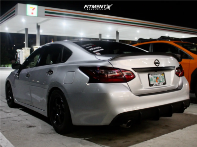 2016 Nissan Altima Base with 16x7 Konig Backbone and Pirelli 215x60 on ...