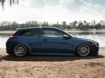 2008 Volvo C30 T5 R-Design with 18x8.5 Rotiform Kps and Hankook 205x35 ...