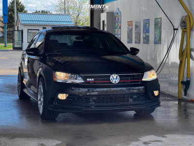 2017 Volkswagen Jetta GLI with 18x8.5 3SDM 0.09 and Michelin 235x35 on ...