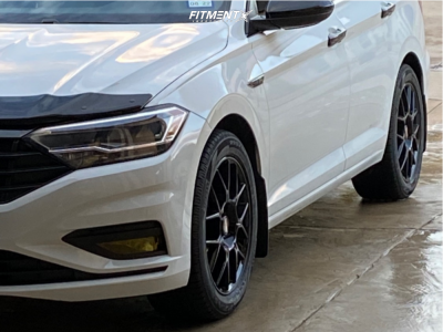 2021 Volkswagen Jetta R-Line with 17x7.5 BBS Xr and Pirelli 225x50 on ...