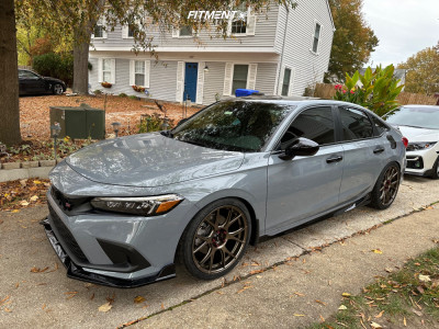 2022 Honda Civic Si with 19x8.5 Konig Ampliform and Firestone 245x35 on ...
