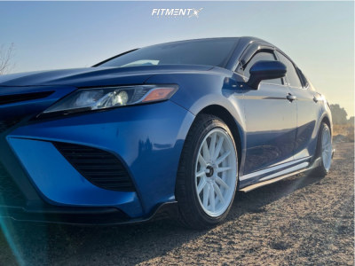 2019 Toyota Camry SE with 18x9.5 Cosmis Racing R1 and Ironman 235x45 on ...