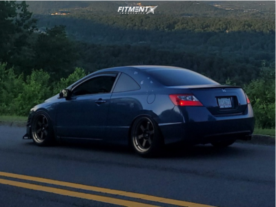 2009 Honda Civic LX with 17x9 MST Time Attack and Vercelli 215x45 on ...