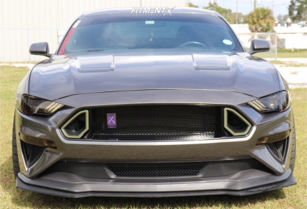 2018 Ford Mustang GT with 20x9 Aodhan Aff7 and Michelin 265x35 on ...