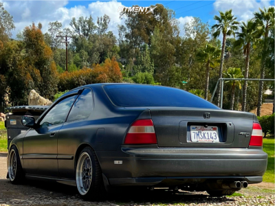 1994 Honda Accord EX with 16x8 Vors Vr7 and Hankook 225x50 on Coilovers ...