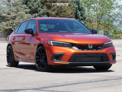 2023 Honda Civic with 18x8.5 35 Vors Tr4 and 235/40R18 Michelin Pilot ...