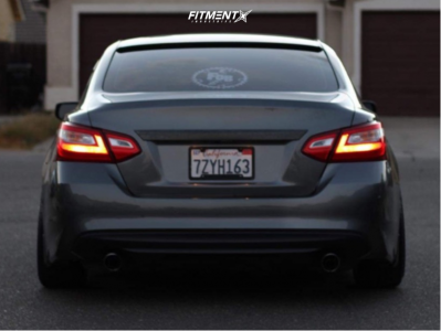 2016 Nissan Altima Base with 19x9 XXR 530d and Lionhart 225x35 on ...