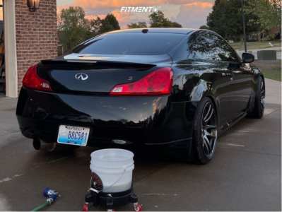 2008 INFINITI G37 Sport with 19x10.5 ESR SR08 and Nitto 255x35 on Coilovers | 2801777 | Fitment ...