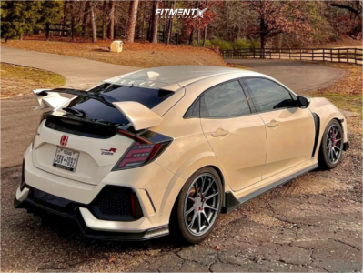 2018 Honda Civic Type R with 18x9.5 Titan7 T-R10 and Yokohama 265x35 on ...