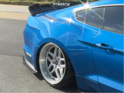 2020 Ford Mustang GT with 19x10.5 ESR Cs15 and Nitto 245x35 on Air ...