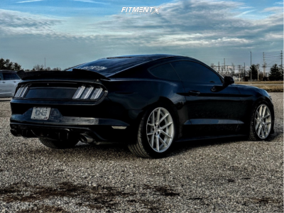 2016 Ford Mustang GT with 20x9 Aodhan Aff3 and Continental 275x25 on ...
