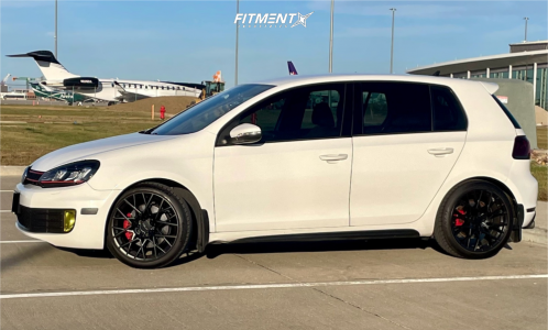 2013 Volkswagen GTI Base with 18x8.5 TSW Sebring and Continental 225x40 ...