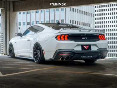 2024 Ford Mustang GT with 20x10 Ferrada F8-fr9 and Lexani 255x35 on Air ...