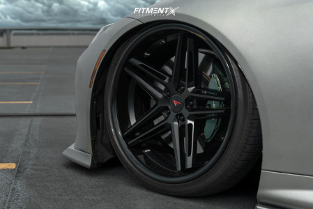 2021 Lexus LC500 Base with 22x9.5 Ferrada Cm1 and Goodyear 255x35 on ...