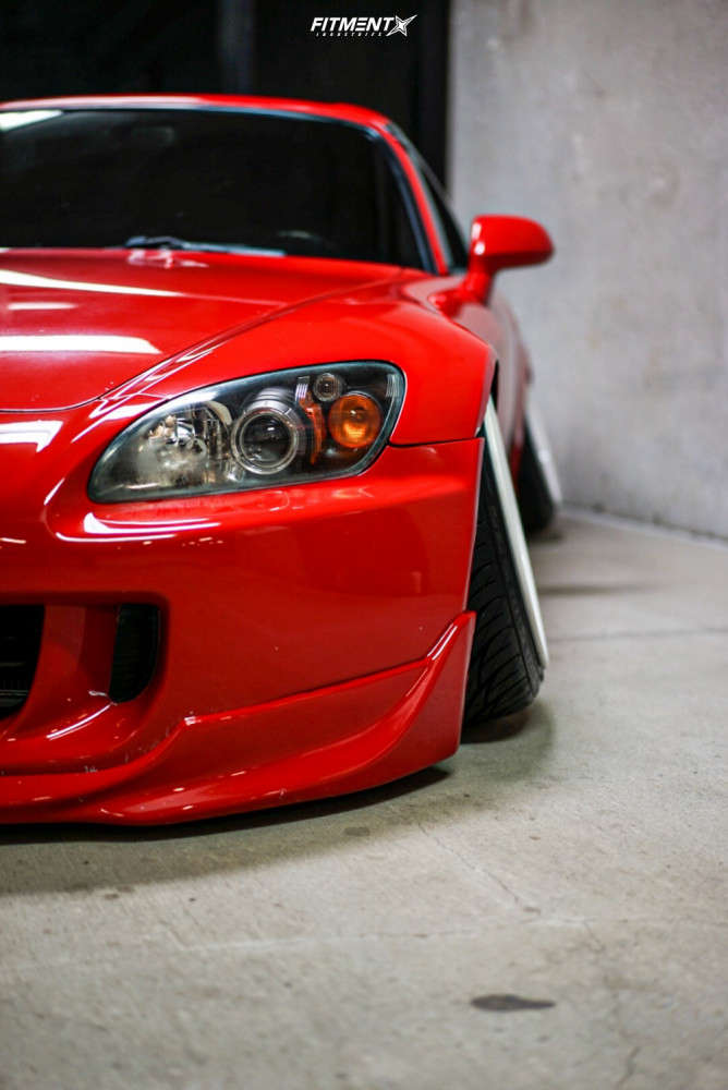 2004 Honda S2000 Base with 18x10 GMR VX-3 and Federal 225x35 on Air ...