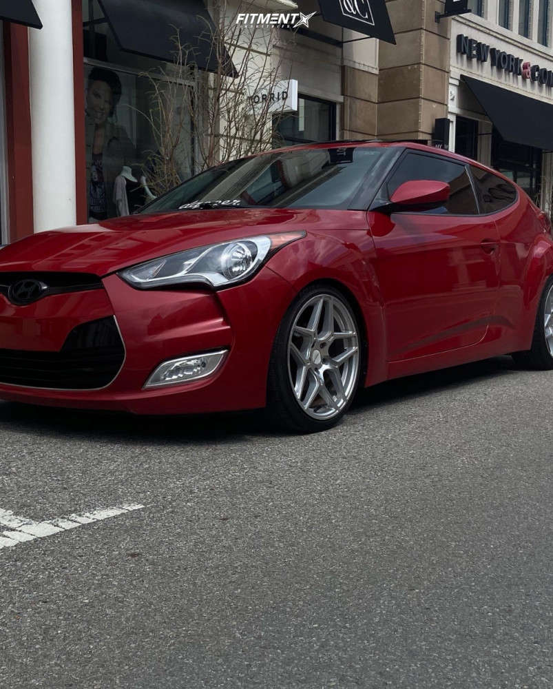 2012 Hyundai Veloster Base with 18x8.5 Versus Racing Vs23 and Kumho ...
