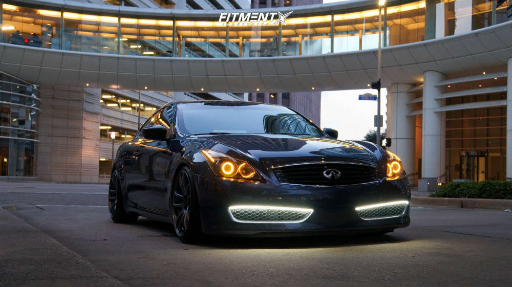 2010 INFINITI G37 Base with 19x9.5 ESR SR08 and Nankang 235x35 on ...