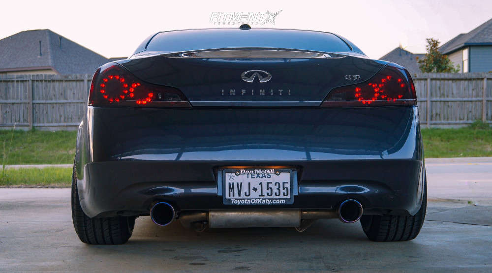2010 INFINITI G37 Base with 19x9.5 ESR SR08 and Nankang 235x35 on ...