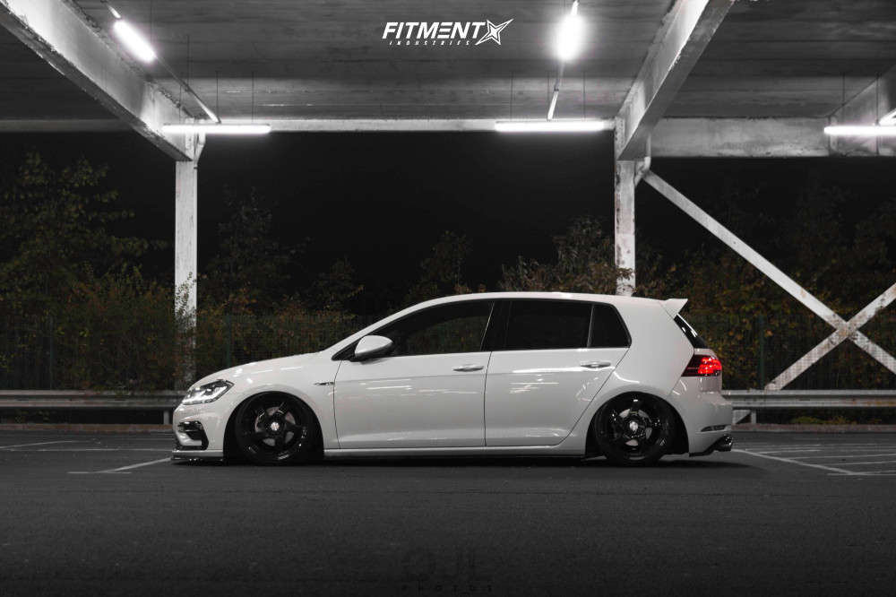 2018 Volkswagen Golf R Base with 18x9.5 Whistler Kr1 and Nankang 205x35 ...