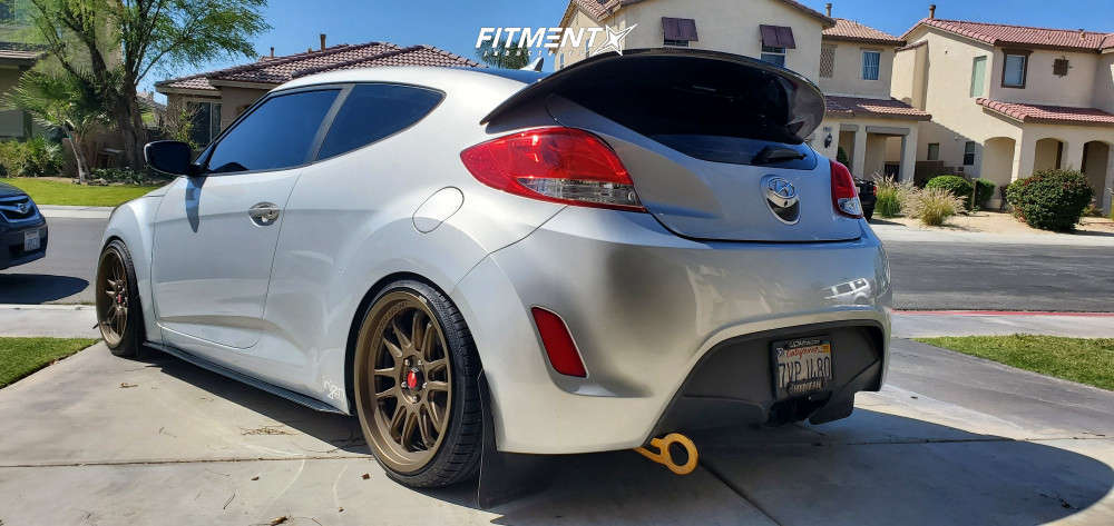 2016 Hyundai Veloster Base with 18x8.5 Aodhan Ah07 and Nankang 215x35 ...