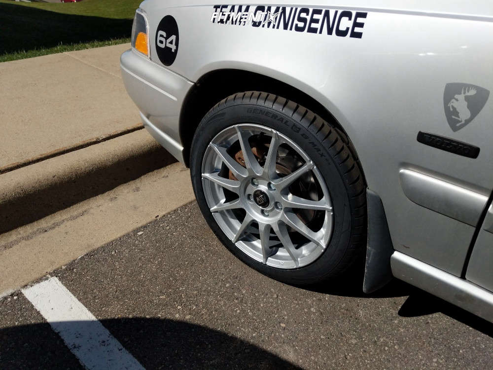 1998 Volvo S70 T5 with 17x7 MSW Type 85 and General 215x45 on Stock ...