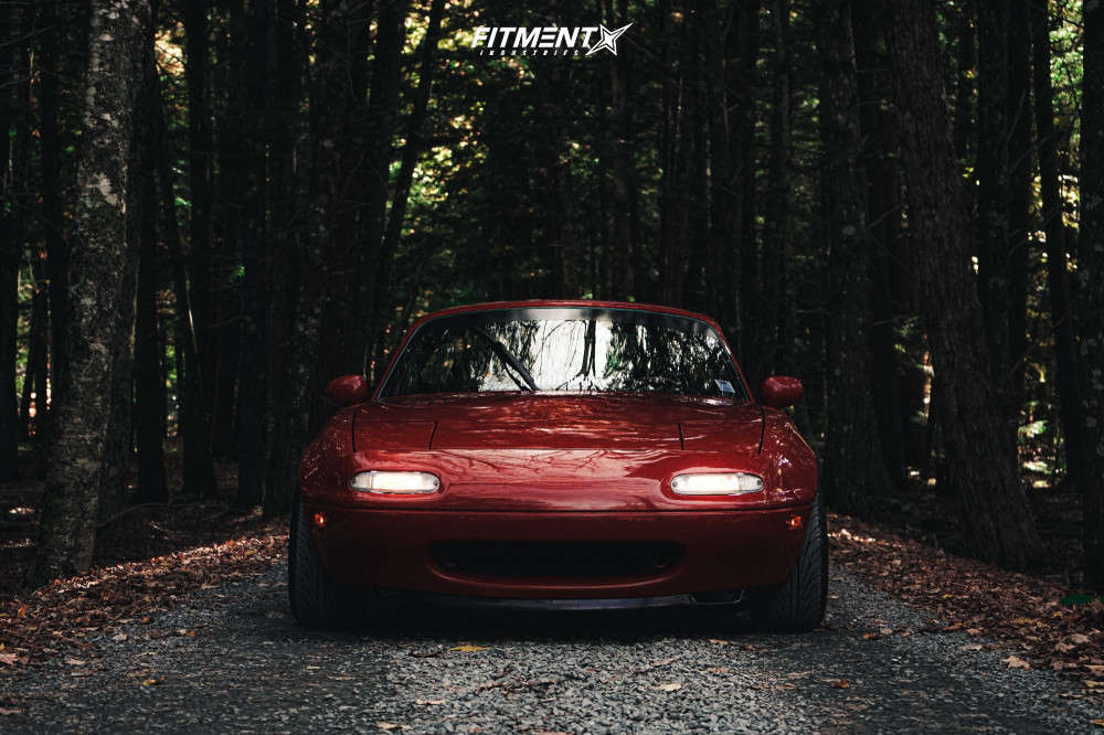 1990 Mazda MX-5 Miata Base with 15x8 Enkei 92 and Nankang 195x50 on ...