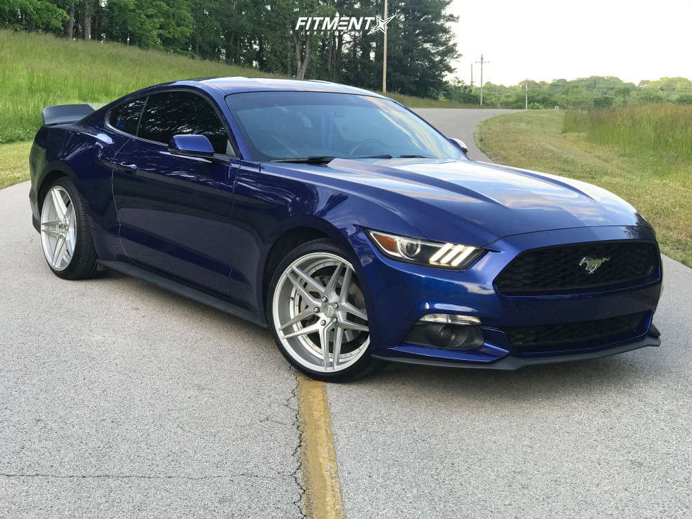 2015 Ford Mustang EcoBoost Premium with 20x10 Rosso Reactiv and Toyo ...