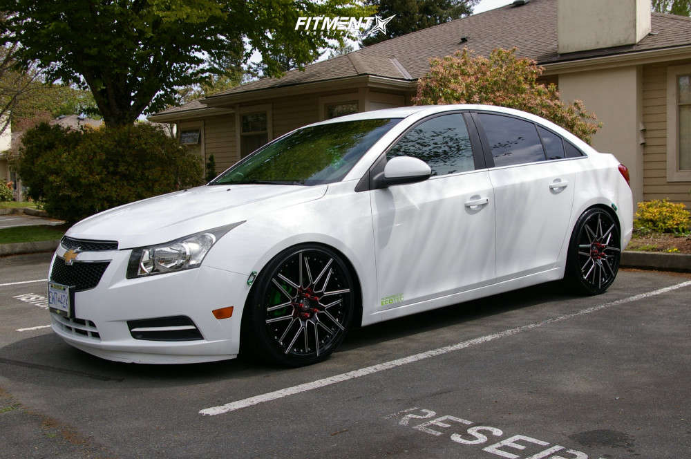 2011 Chevrolet Cruze Eco with 20x8.5 Gima Helix and Zenna 225x35 on ...
