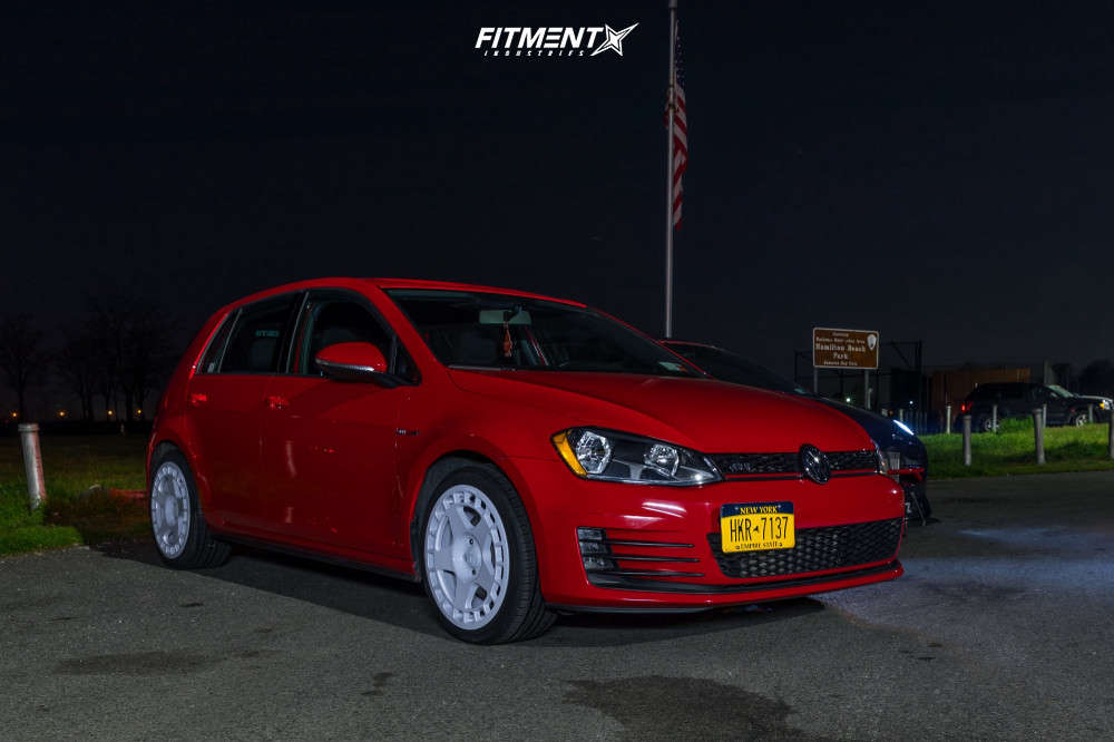 2016 Volkswagen GTI S with 18x8.5 Fifteen52 Turbomac and Hankook 225x40 ...