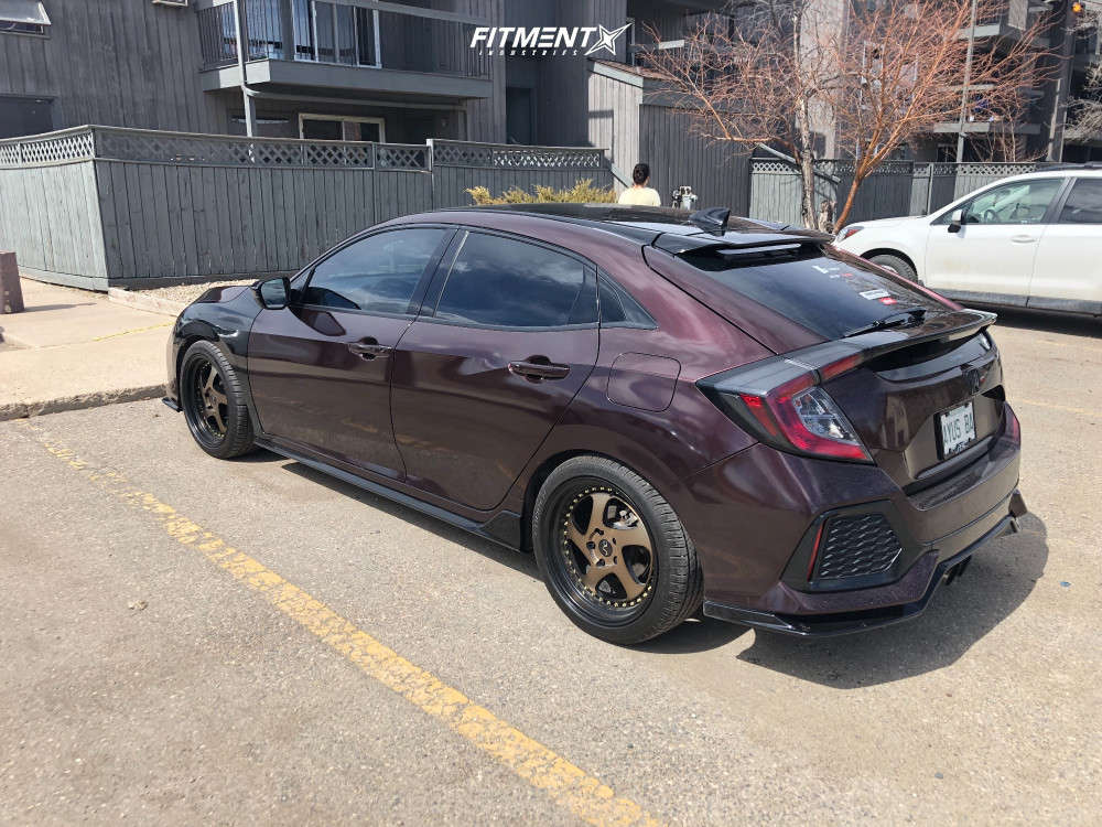 2017 Honda Civic Sport with 18x8.5 JNC Jnc034 and Cooper 235x40 on ...