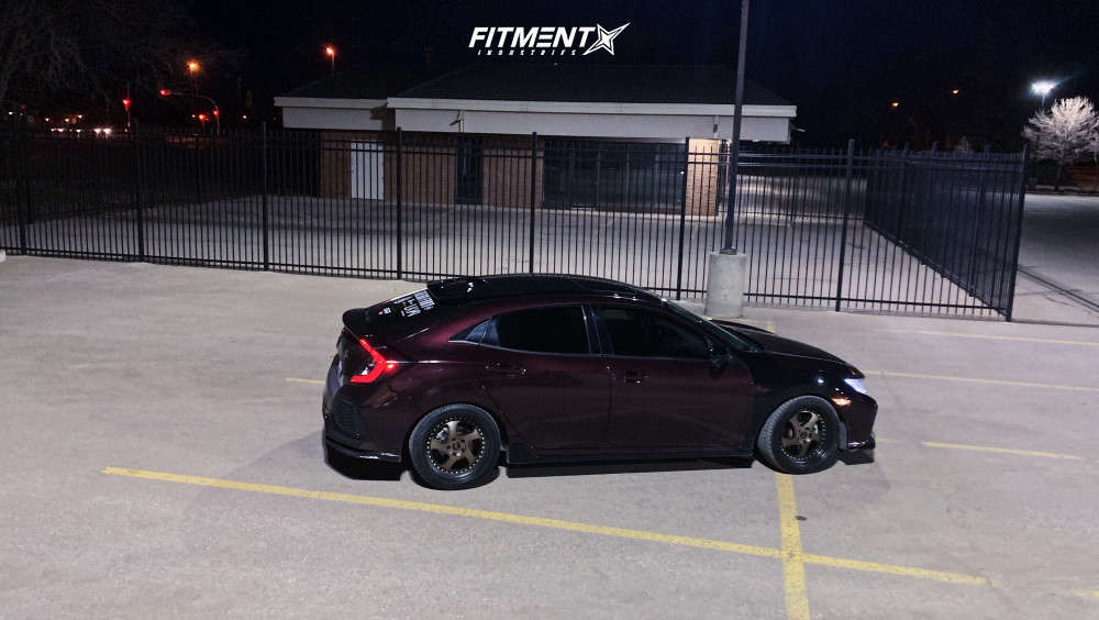 2017 Honda Civic Sport with 18x8.5 JNC Jnc034 and Cooper 235x40 on ...