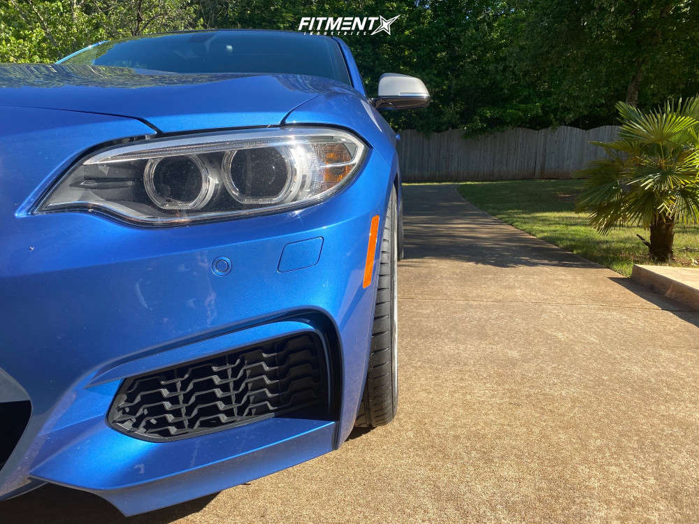 2015 BMW M235i Base with 18x8.5 Motegi Mr146 and General 235x40 on ...