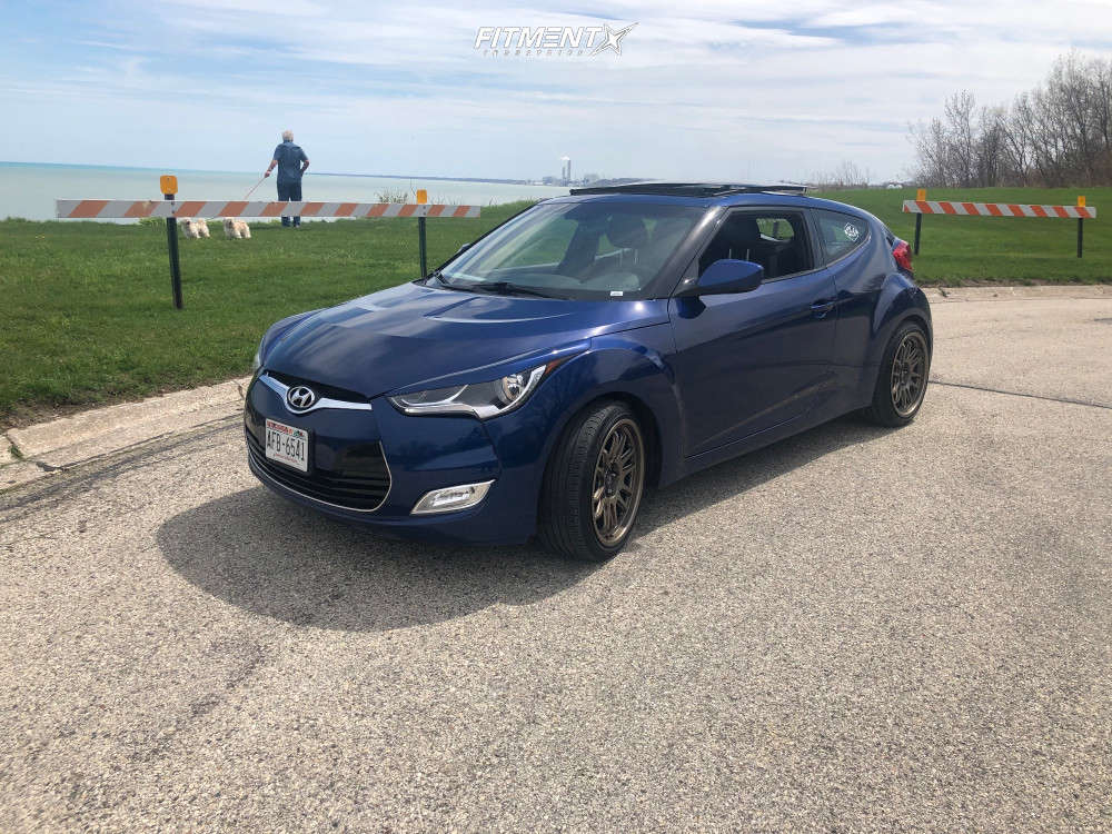 2017 Hyundai Veloster Value Edition with 18x9 Cosmis Racing XT-206R and ...